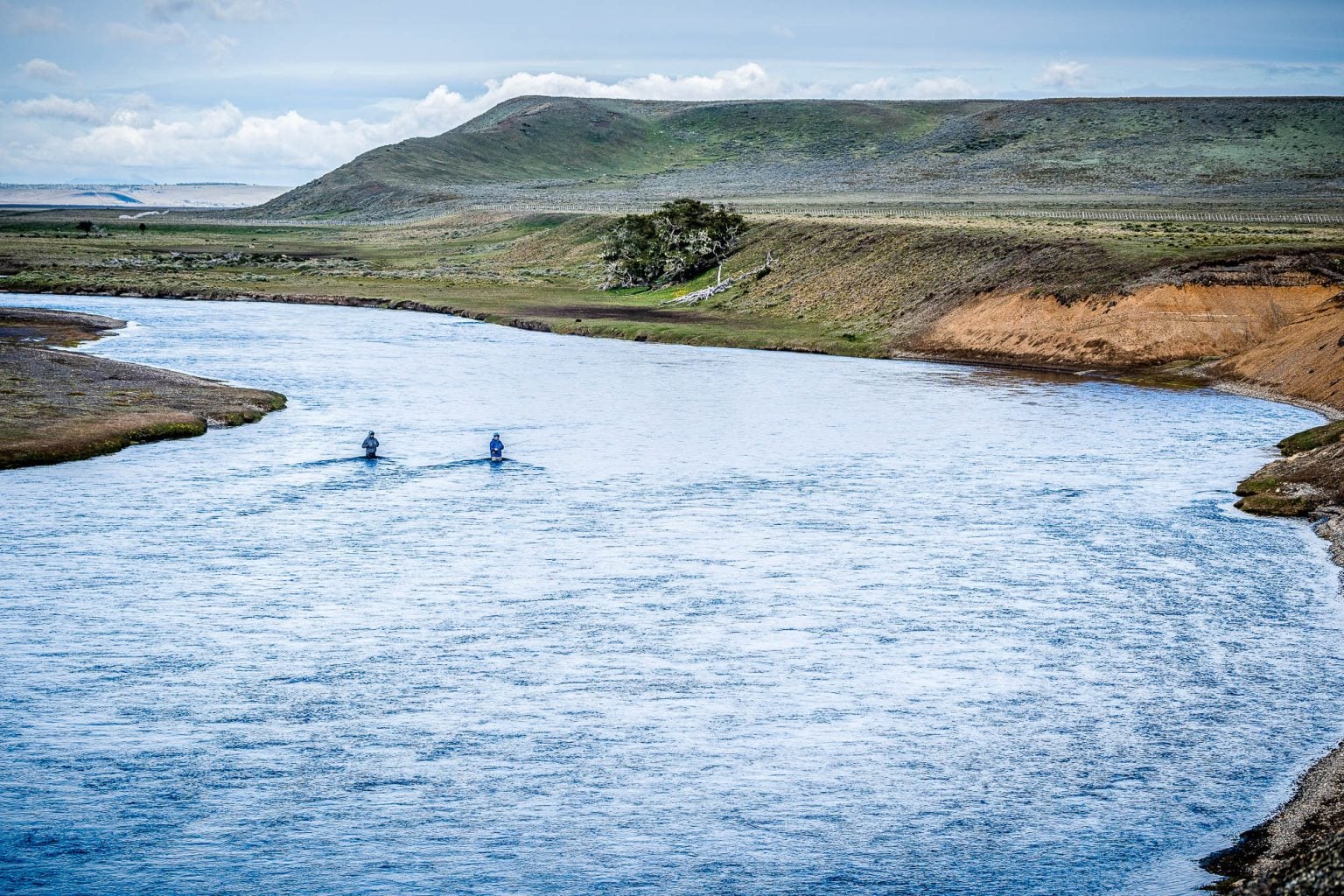 Howenh Lodge | Argentina Sea Trout Fishing | Sportquest Holidays